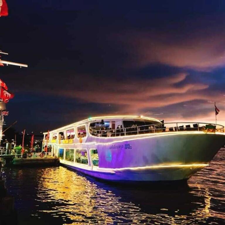 Iconsiam Bangkok Sunset Dinner Meridian Cruise